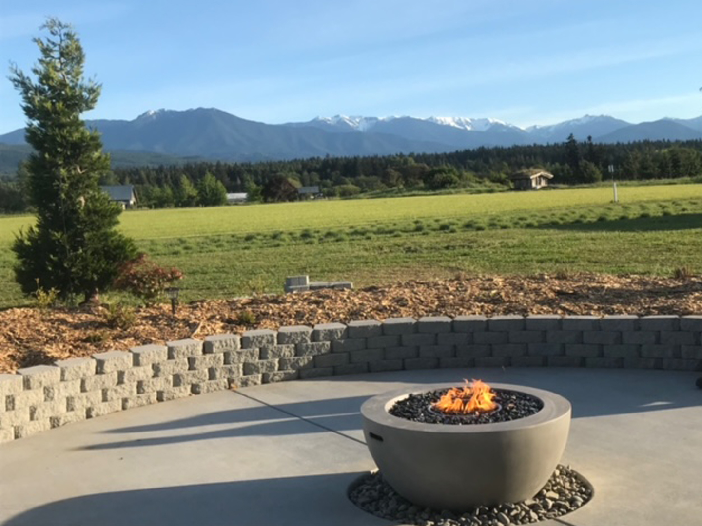 Home - Rain Shadow Lavender Farm